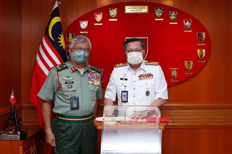 Chief of Army Receives Courtesy Calls by Senior MAF Officers - MY ...