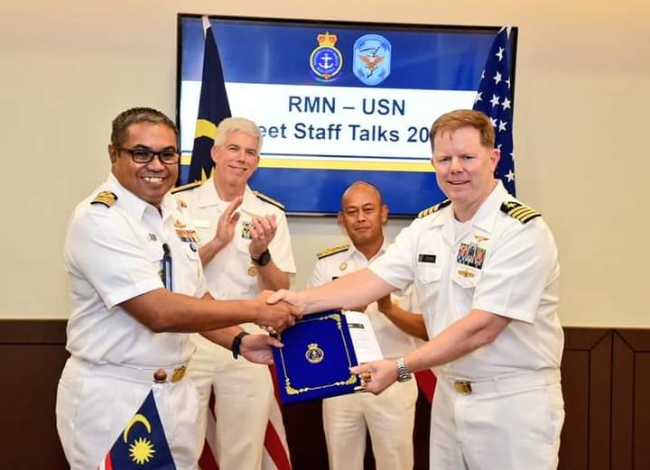 Fleet Staff Talks 2022 - Platform to Strengthen RMN and USN ...