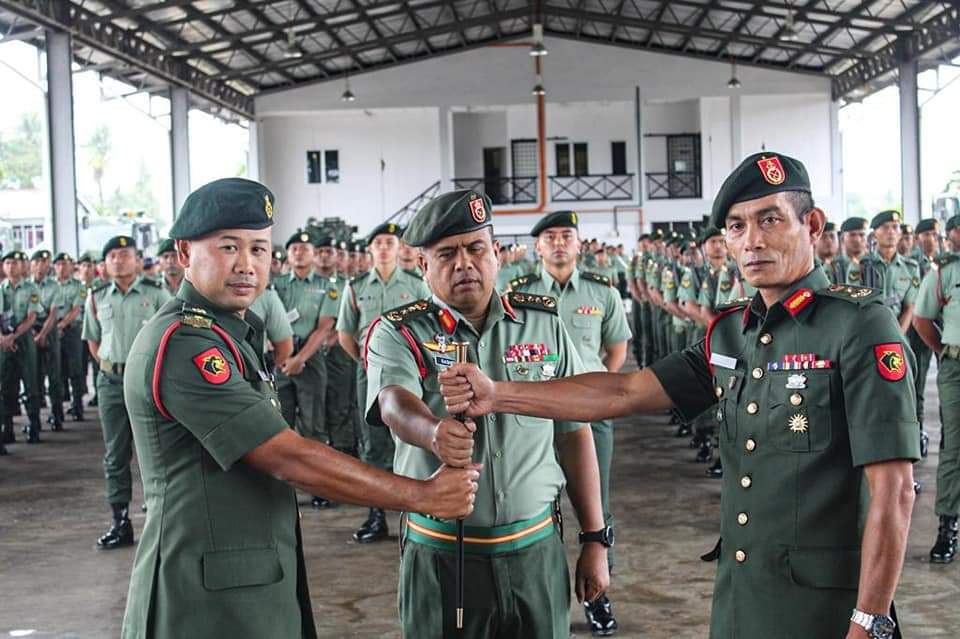 4 Bde (Mech) Change-of-command Parade - MY Military Times