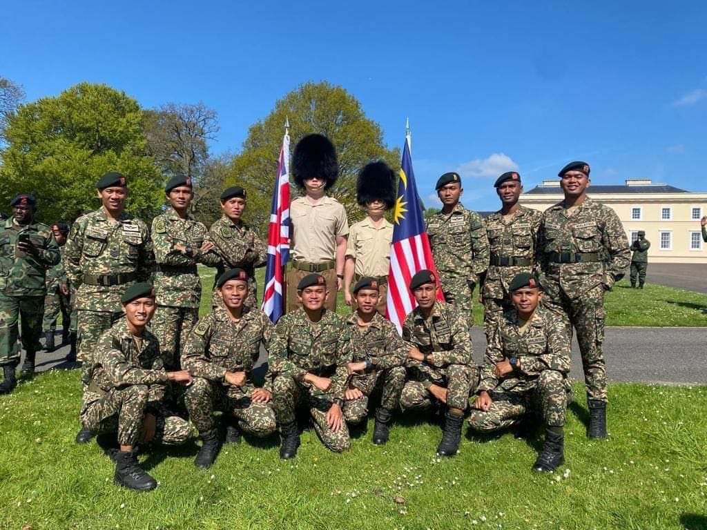 Malaysian Army Contingent at King Charles III Coronation Ceremony - MY ...