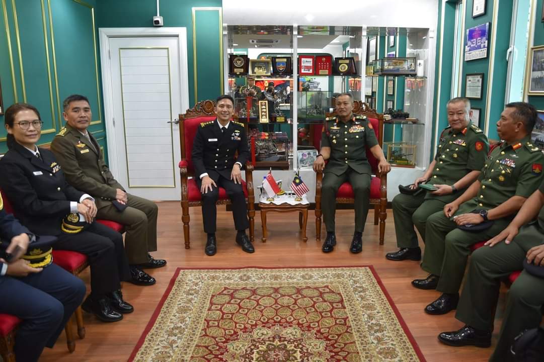 Singapore Chief of Defence Force Visits Malaysia - MY Military Times