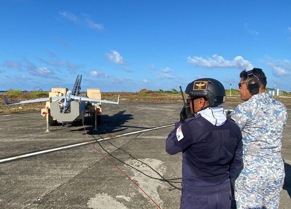RMN's ScanEagle UAS System Begins Operations in Spratly Islands - MY ...