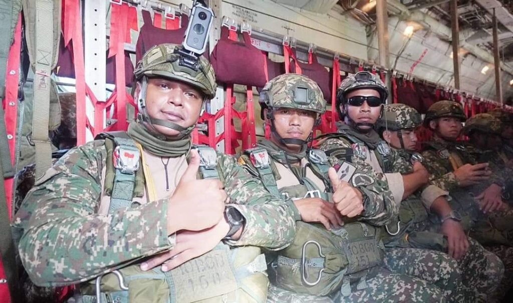 10th Brigade (Para) Celebrates 29th Anniversary with Reunion Jump - MY ...