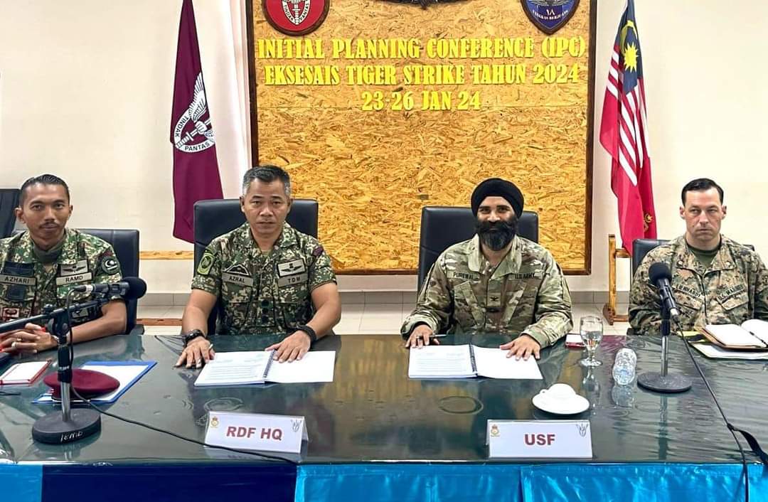 IPC and ISS Mark the Opening of Army and USMC Collaboration in Exercise ...