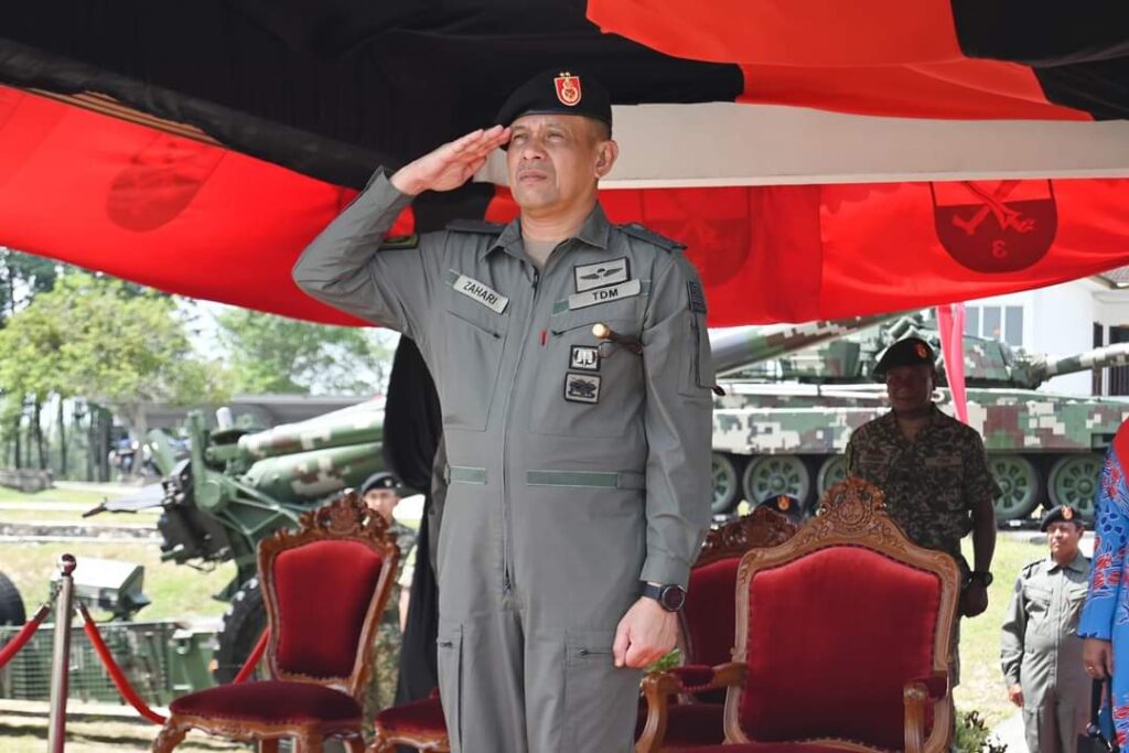 Passing the Baton - 27th Commander 3rd Div Assumes Command in Dazzling ...