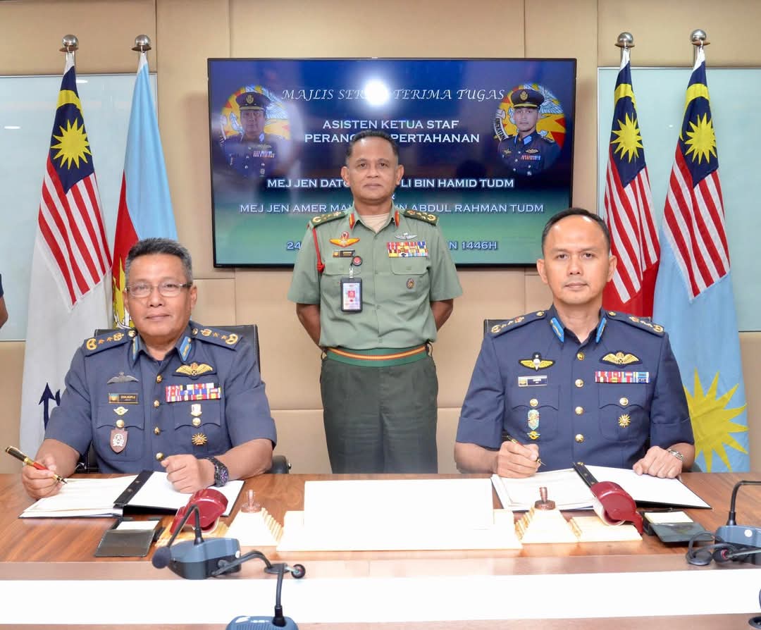 Handover Ceremony for Assistant Chief of Staff Defence Planning - MY ...