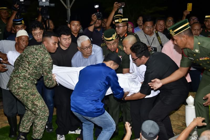 Final Military Honours for Ninth Chief of Defence Force, the Late ...